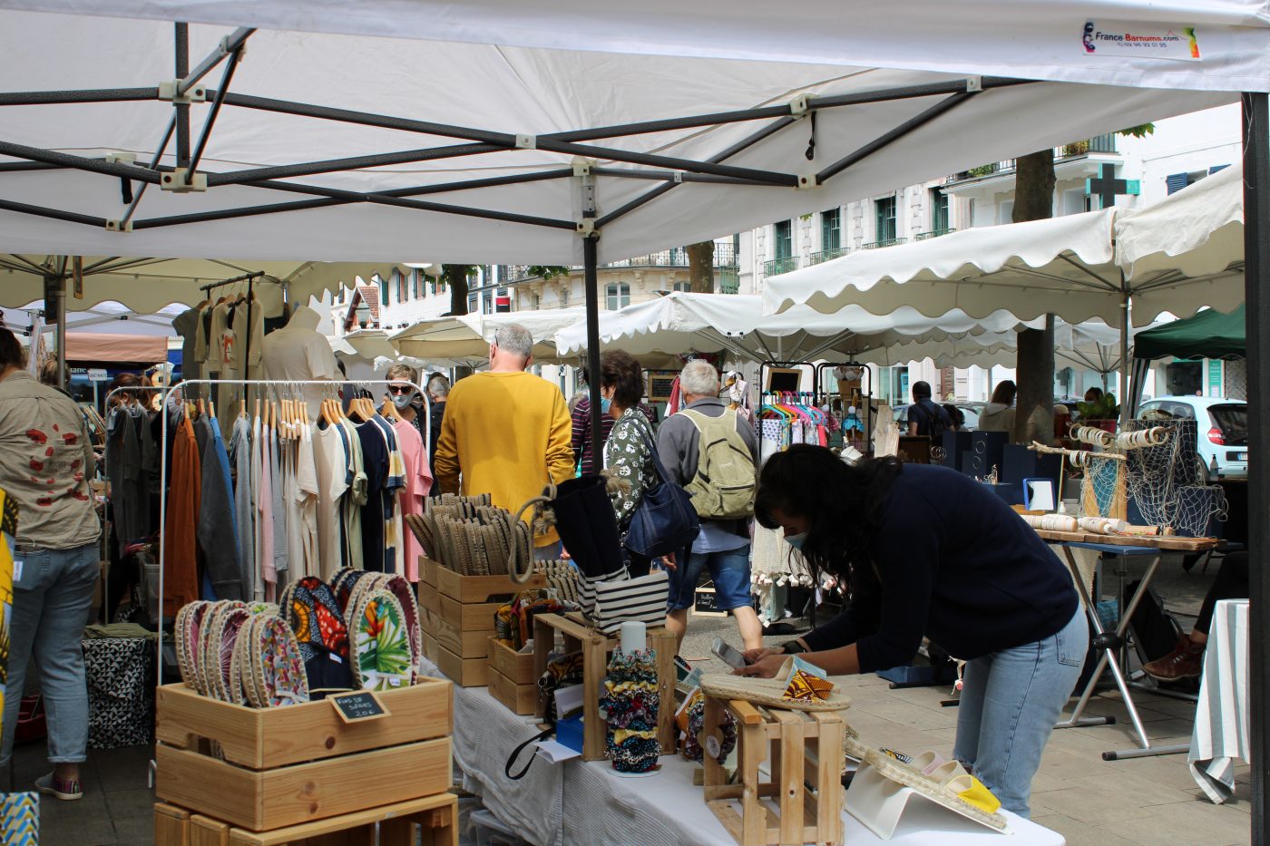 Marché des créateurs locaux : tous les dimanches jusqu’au 26 septembre ...